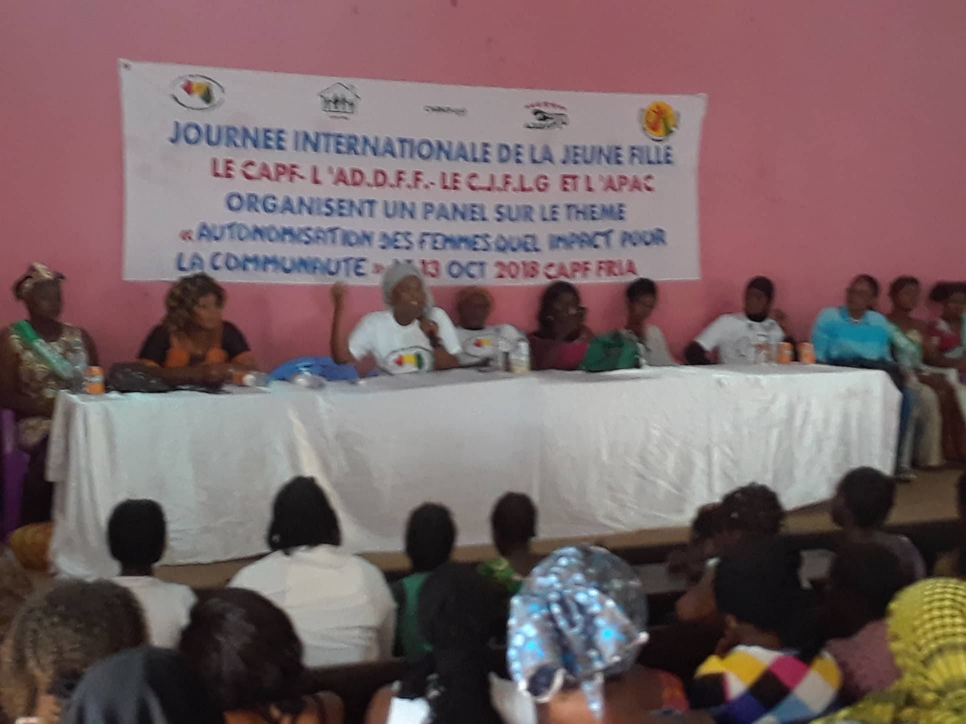 Société : ADDFF et APAC Guinée sensibilisent les filles du centre d ...