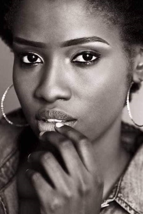 Miss Model of World: Bobo Maisha représente la Guinée. - Guinée Nondi