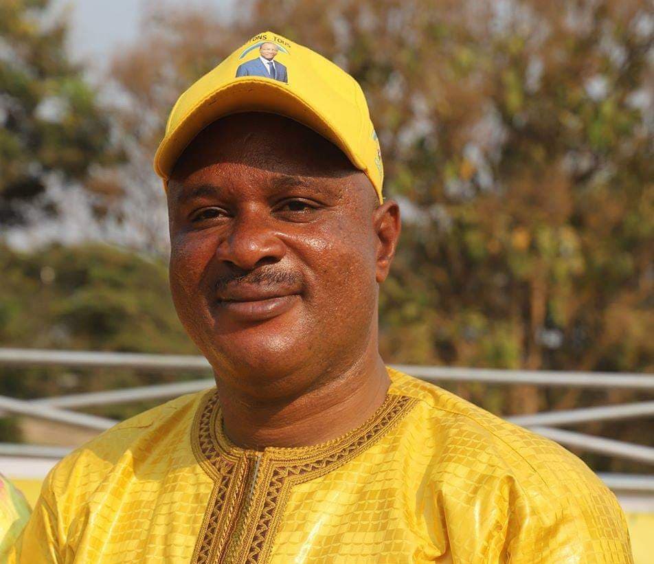 Honorable Oumar Sidibé devient la risée de la toile : le niveau de ...