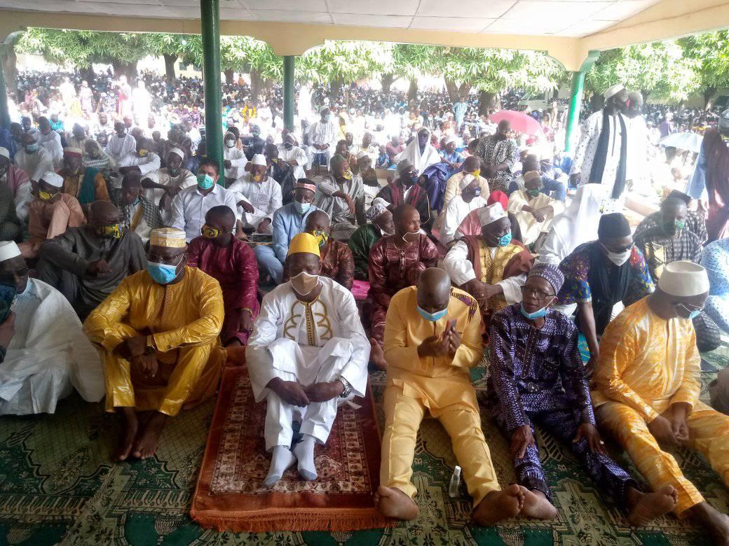 Kankan : Les fidèles musulmans célèbrent la fête de ramadan… - Guinée Nondi