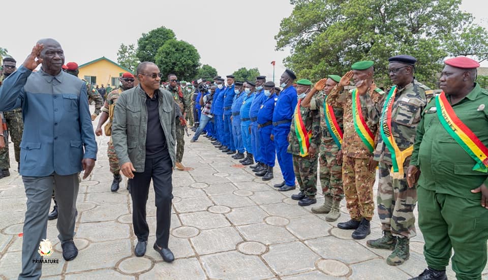 Transition: Immersion gouvernementale en Guinée forestière, l'étape de ...
