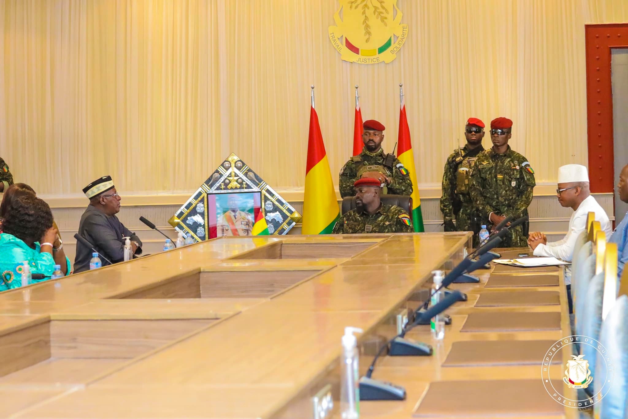 Durée de la transition en Guinée: Le parlement de la CEDEAO apporte son ...