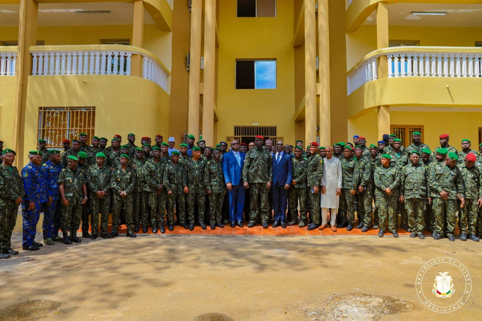 An 64 de l'armée guinéenne: Le président de la transition inaugure l ...